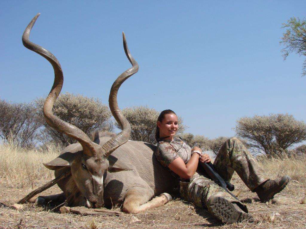 Pmonte Outdoors - Africa Hunting Experiences